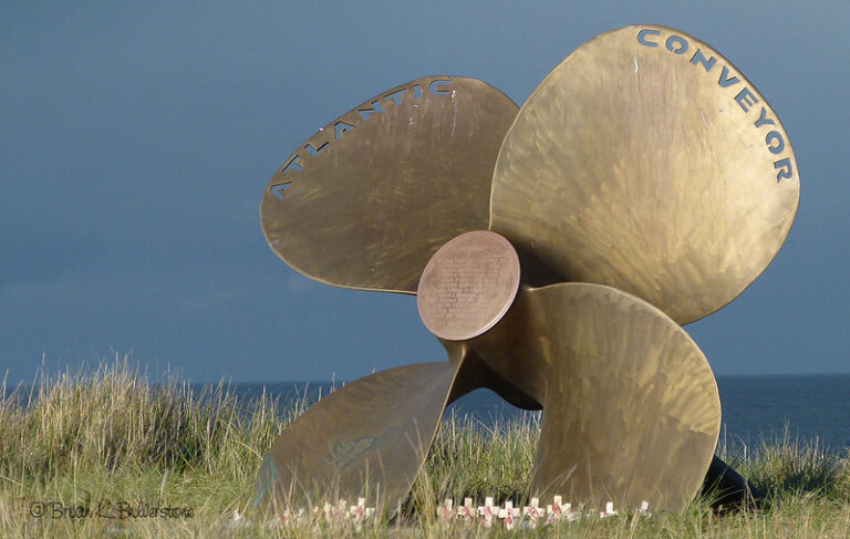 lost-at-sea-memorials.com